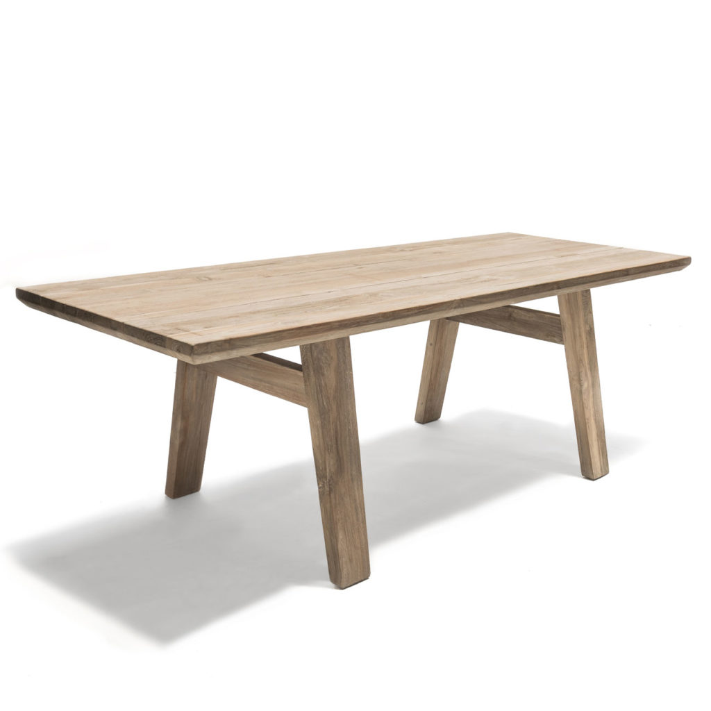 Gommaire Mia Teak Dining Table – Luxury Outdoor Living