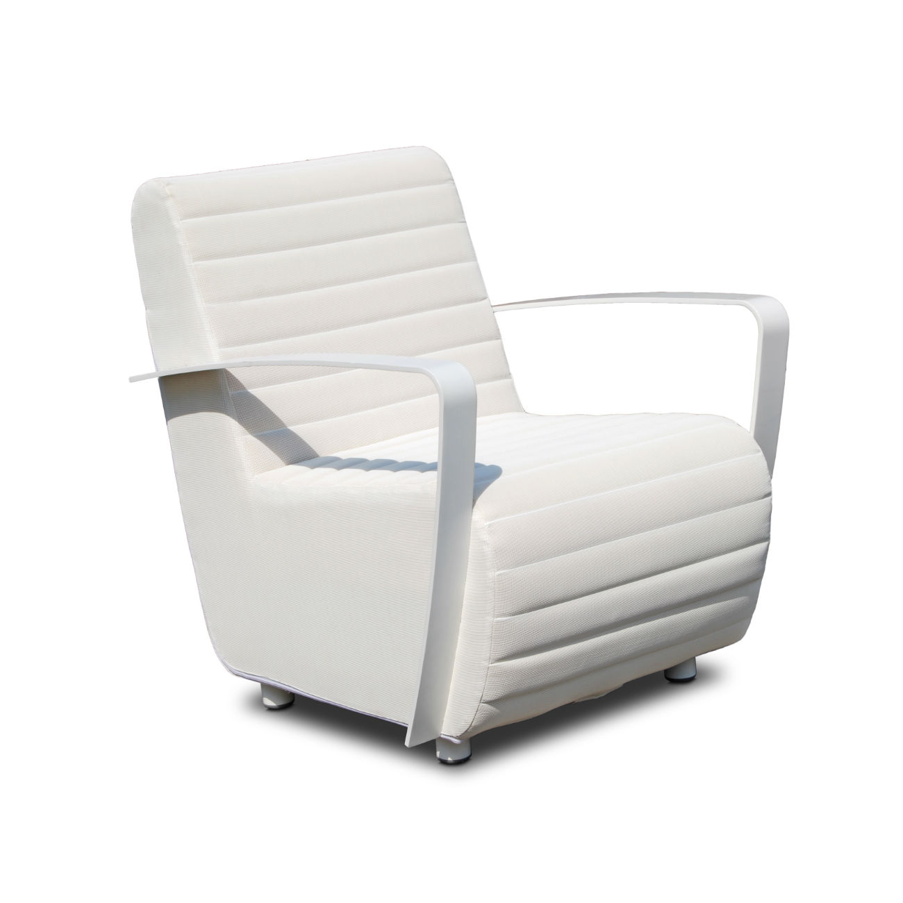 AXISARMCHAIR – Luxury Outdoor Living