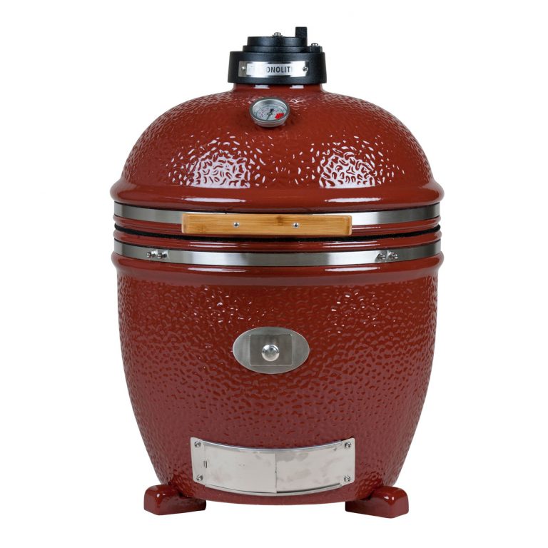 Wolf Outdoor Grill, luxury freestanding gas BBQ with cart