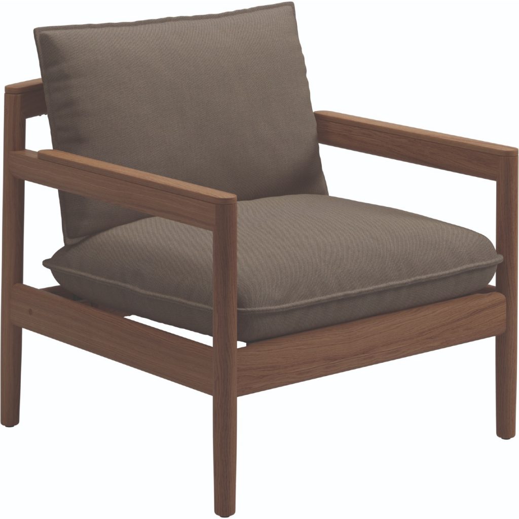 Gloster Saranac Lounge Chair – Luxury Outdoor Living
