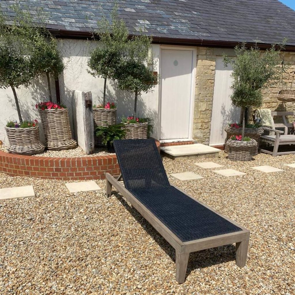 Gommaire Lisa Charcoal Sunlounger – Luxury Outdoor Living