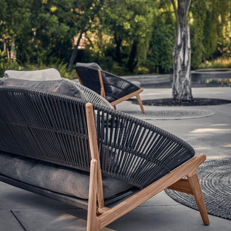 Gloster Bora 2-Seater Sofa – Luxury Outdoor Living